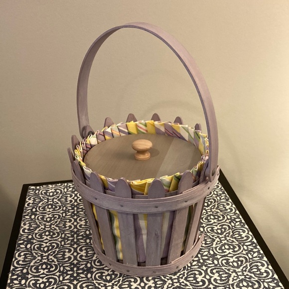 Longaberger | Accents | Longaberger 206 Limited Edition Easter Basket ...